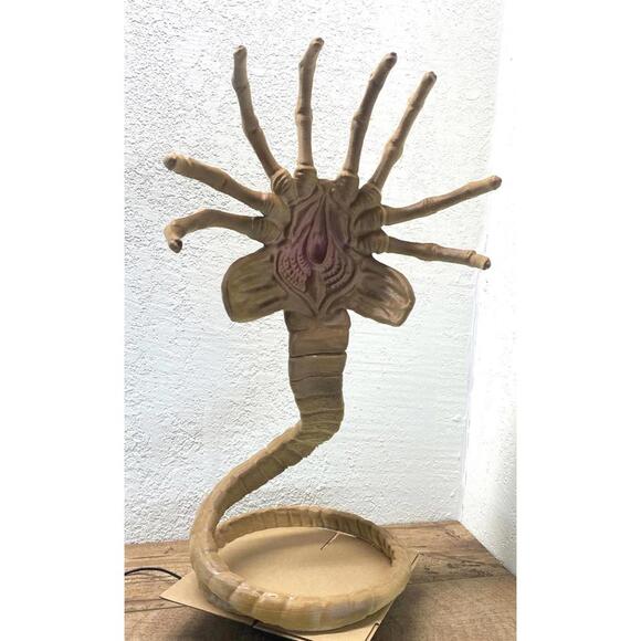Toys | Lifesize Facehugger Xenomorph Alien Face Hugger Display Giger ...